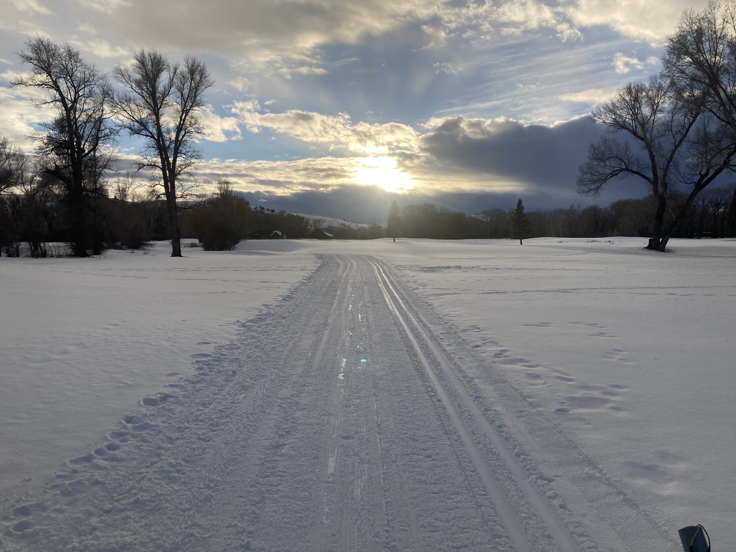 Dos Rios track was groomed tonight! Snow was extremely soft for this time of year, however it ...